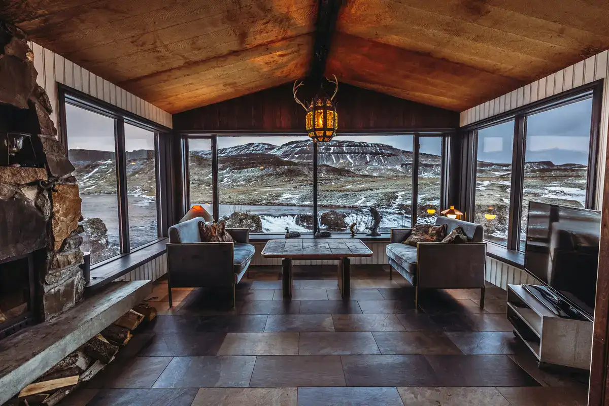 Full Guide to Attic Renovation: Amazing 15 Space Ideas.